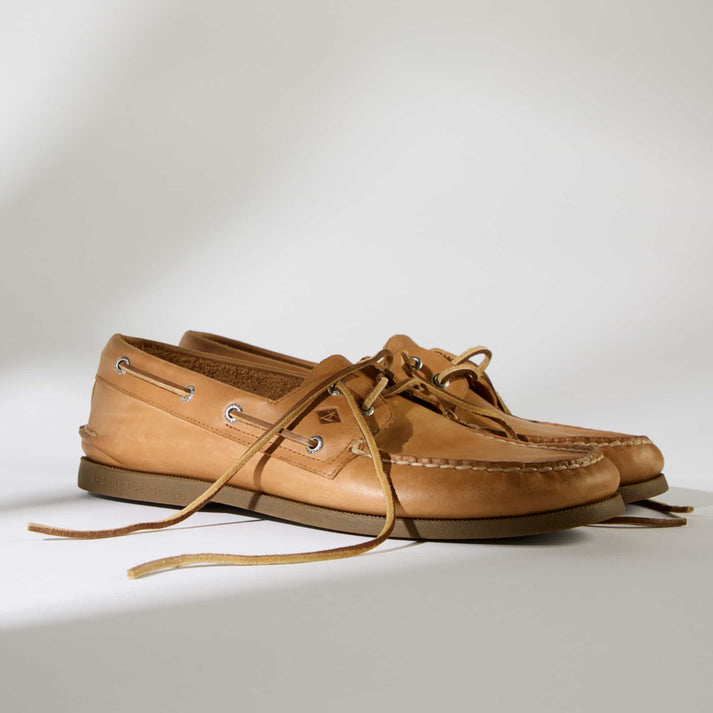 Authentic Original™ 2-Eye Boat Shoe Royal brown | Sperry