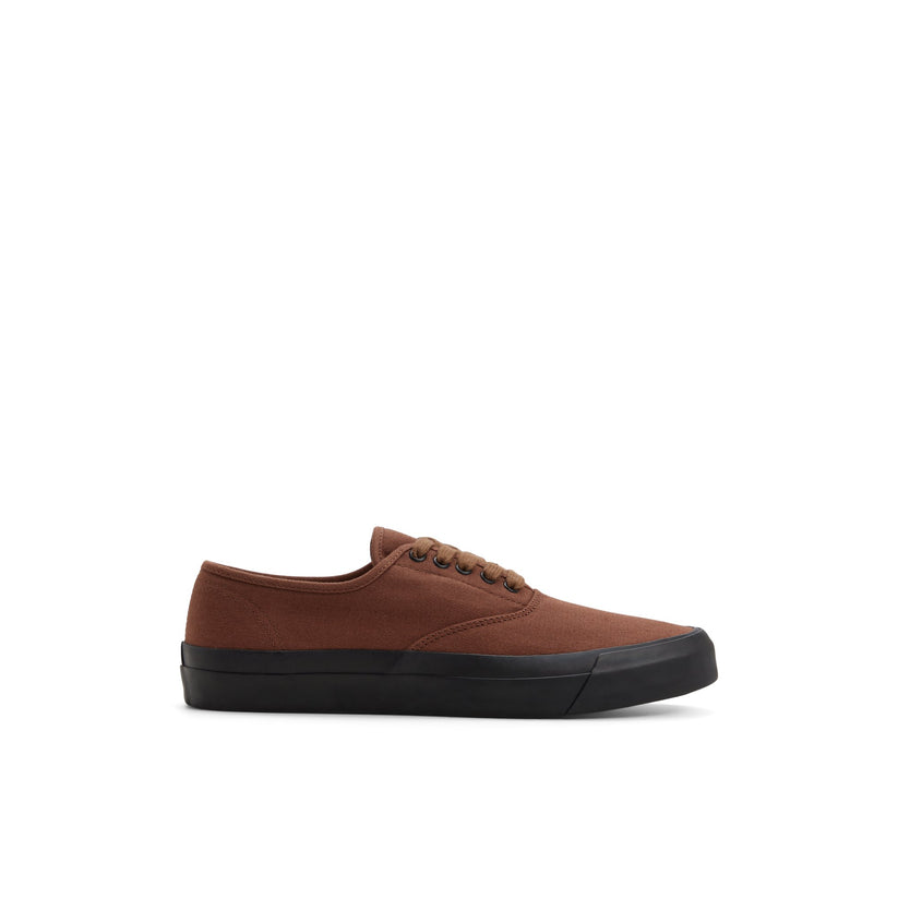 Sperry x BEAMS+ MIL CVO Sneaker Brown | Sperry