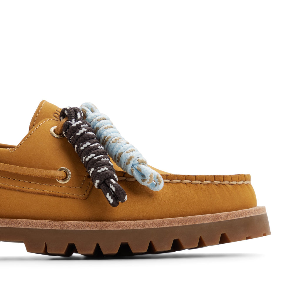 Sperry x Aritzia Authentic Original™ 2 Eye Lug Wheat | Sperry